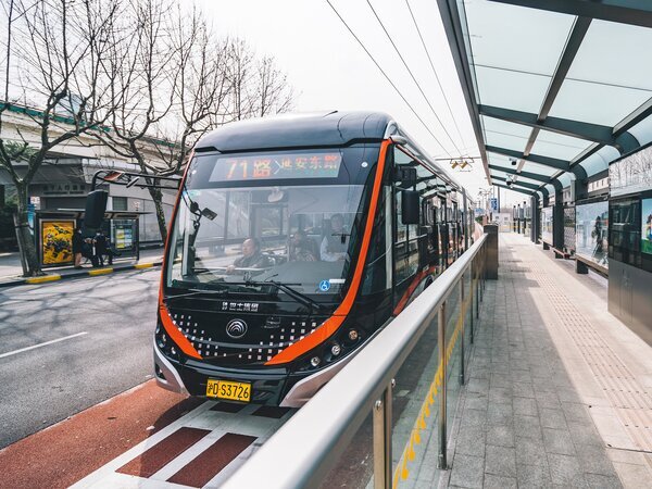 Ultimate Travel Guide to Shanghai and Beyond