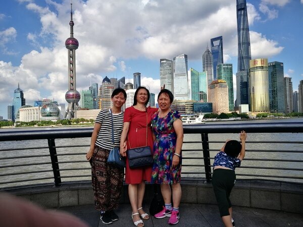 Shanghai Tour Guide Service-Expert Local Guides for Customised City Tours